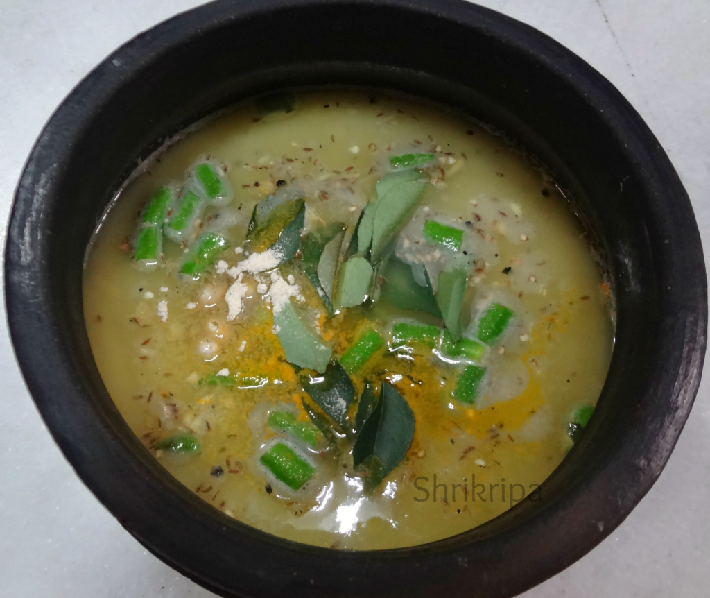 Bonda Soup: